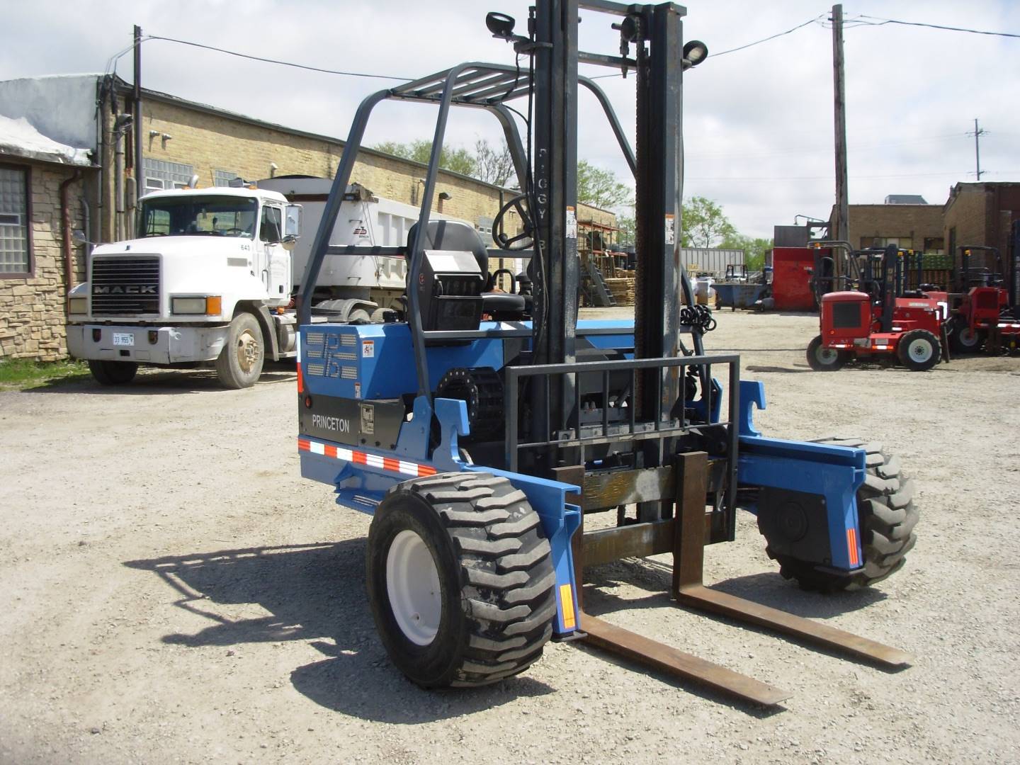 2005 Diesel Princeton PB50 Truck Mounted Forklift (Sod Loaders)