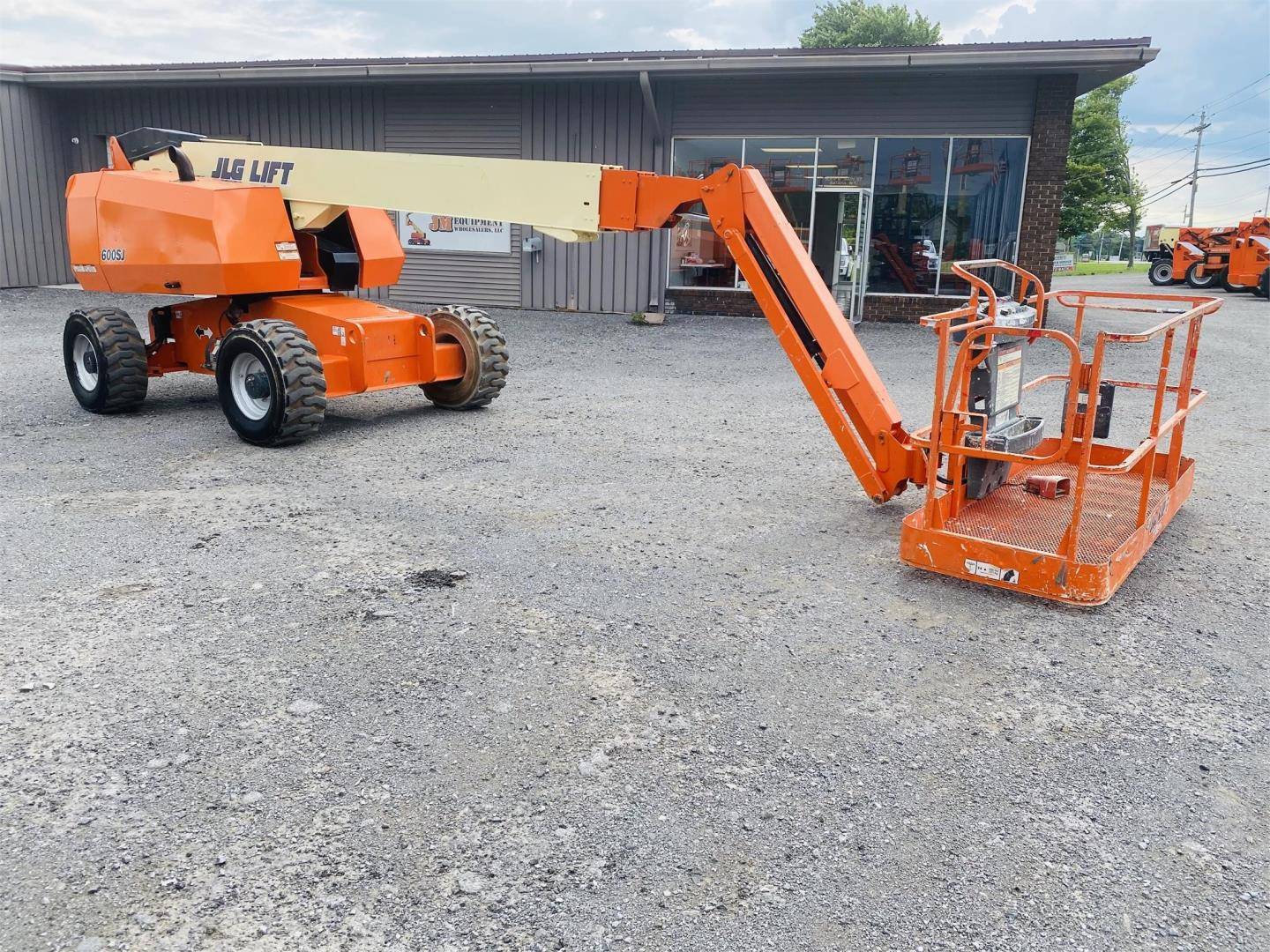 2008 Dual Fuel JLG 600SJ Telescopic Boom