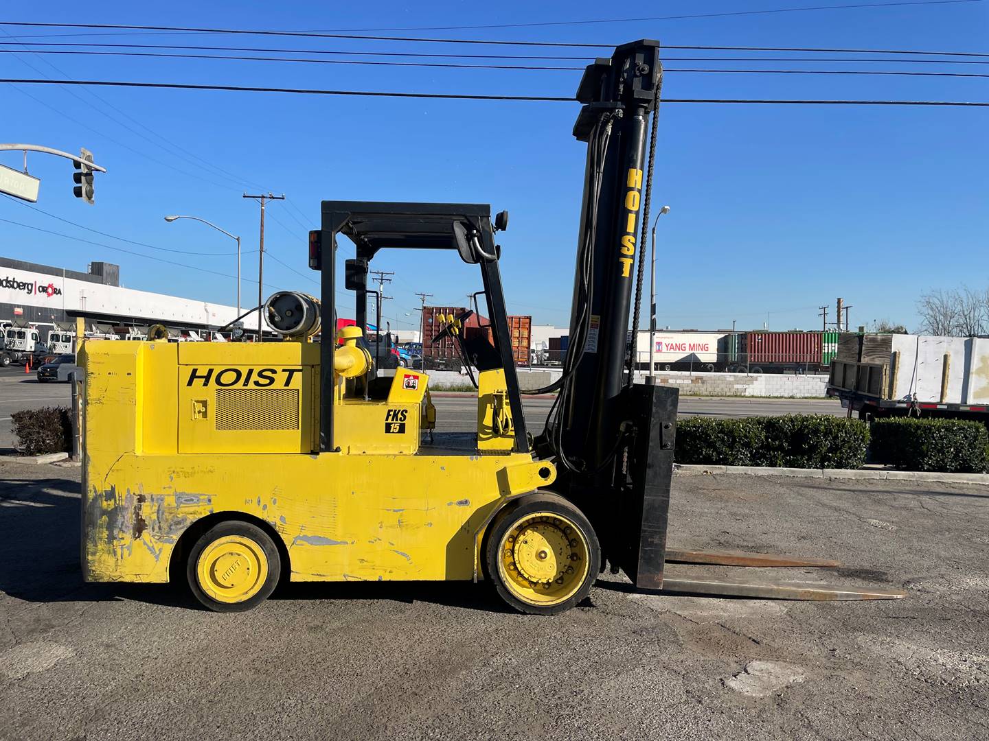 Hoist Lift Truck at Hudson Facy blog