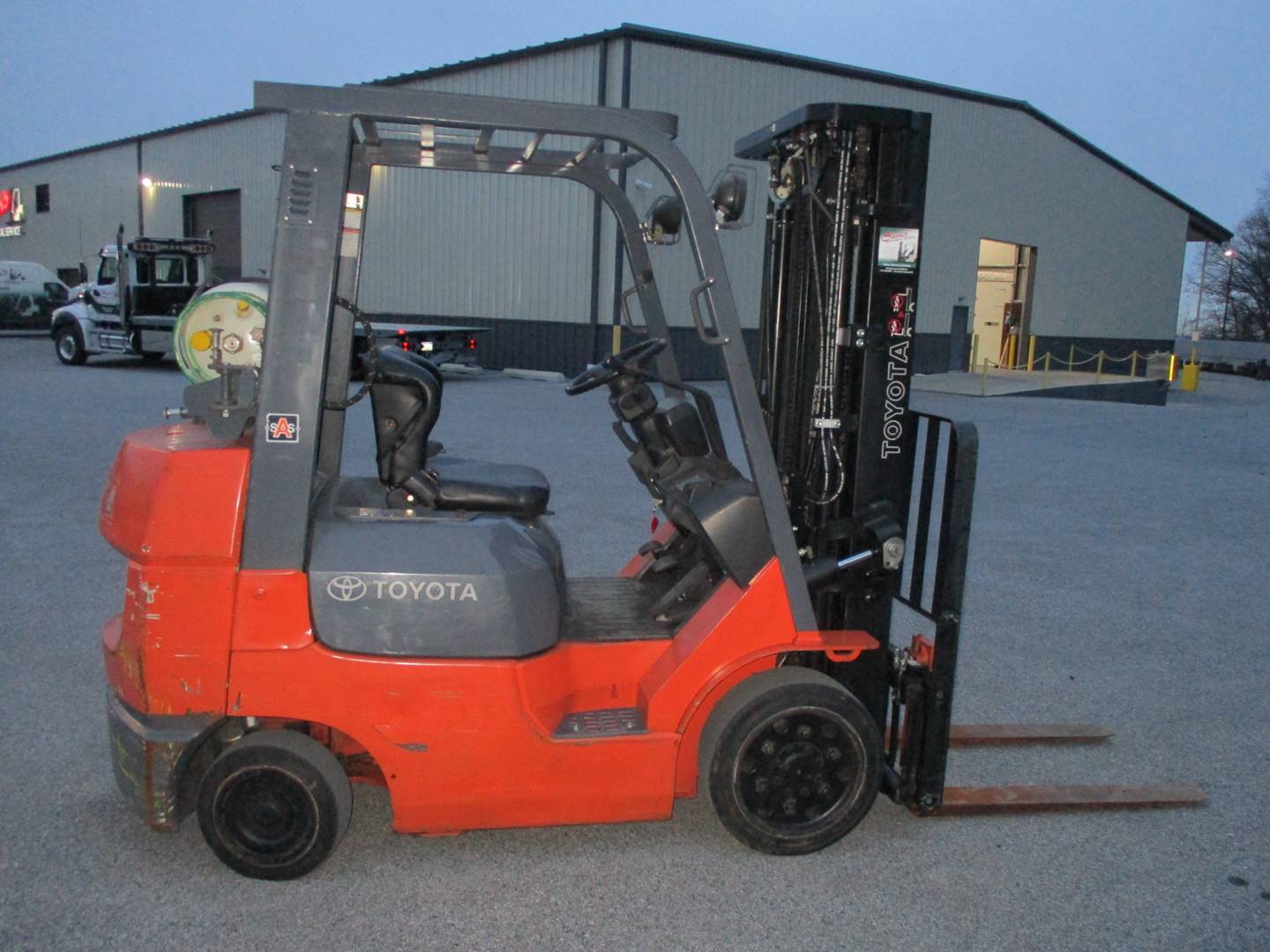 A wide selection of Toyota Forklifts with 35 in stock and available for ...
