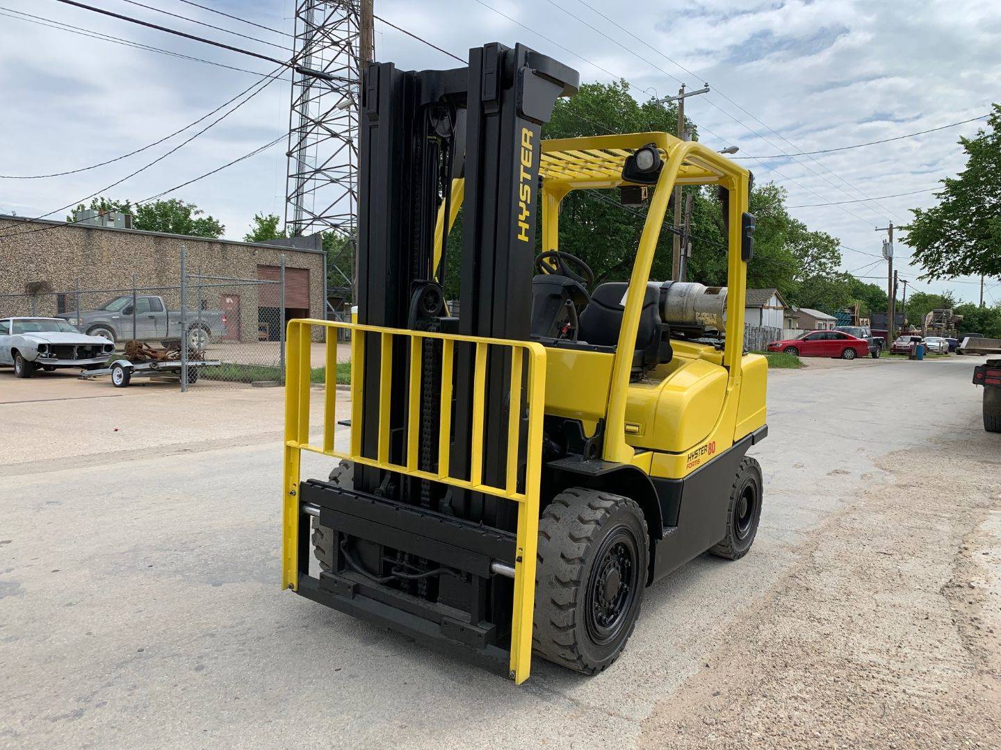 2008 LP Gas Hyster H80FT Pneumatic Tire 4 Wheel Sit Down