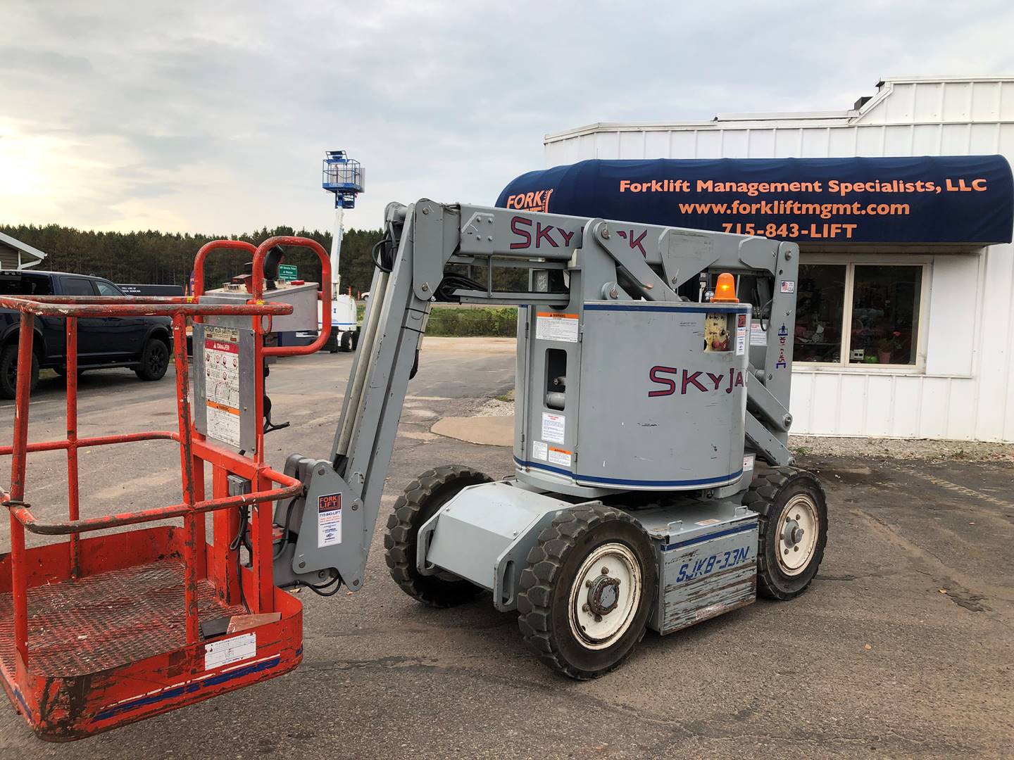 1997 Electric Skyjack Aerial Work Platform | Eliftruck