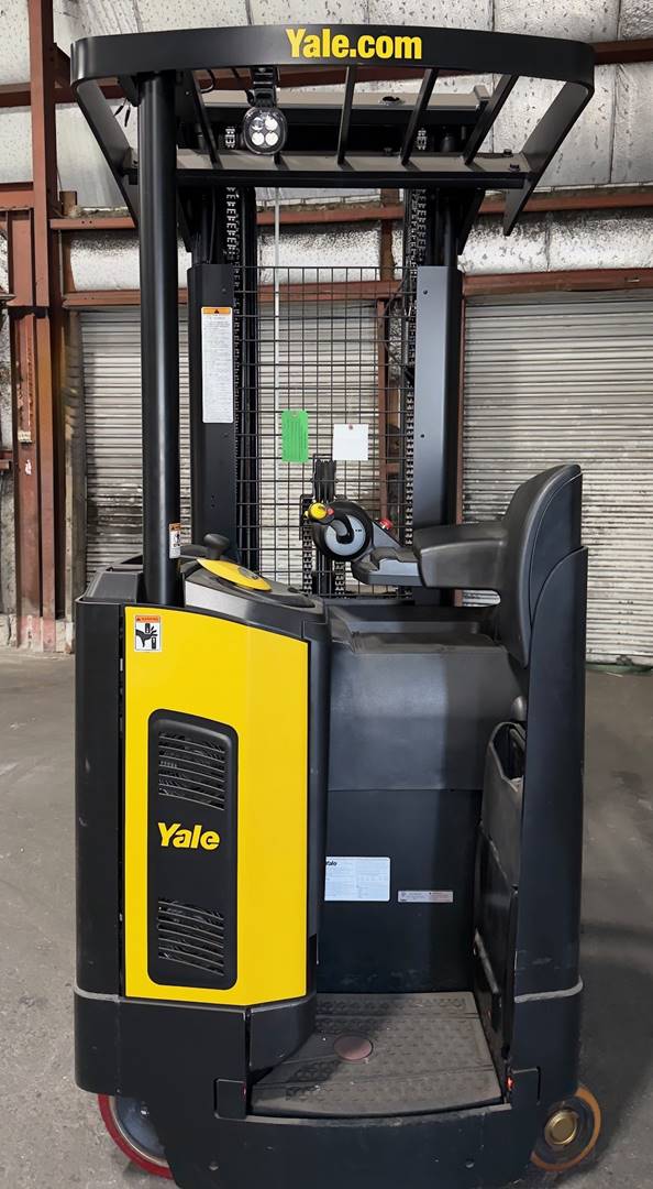 2023 Electric Yale Electric Narrow Aisle Double Reach | Eliftruck