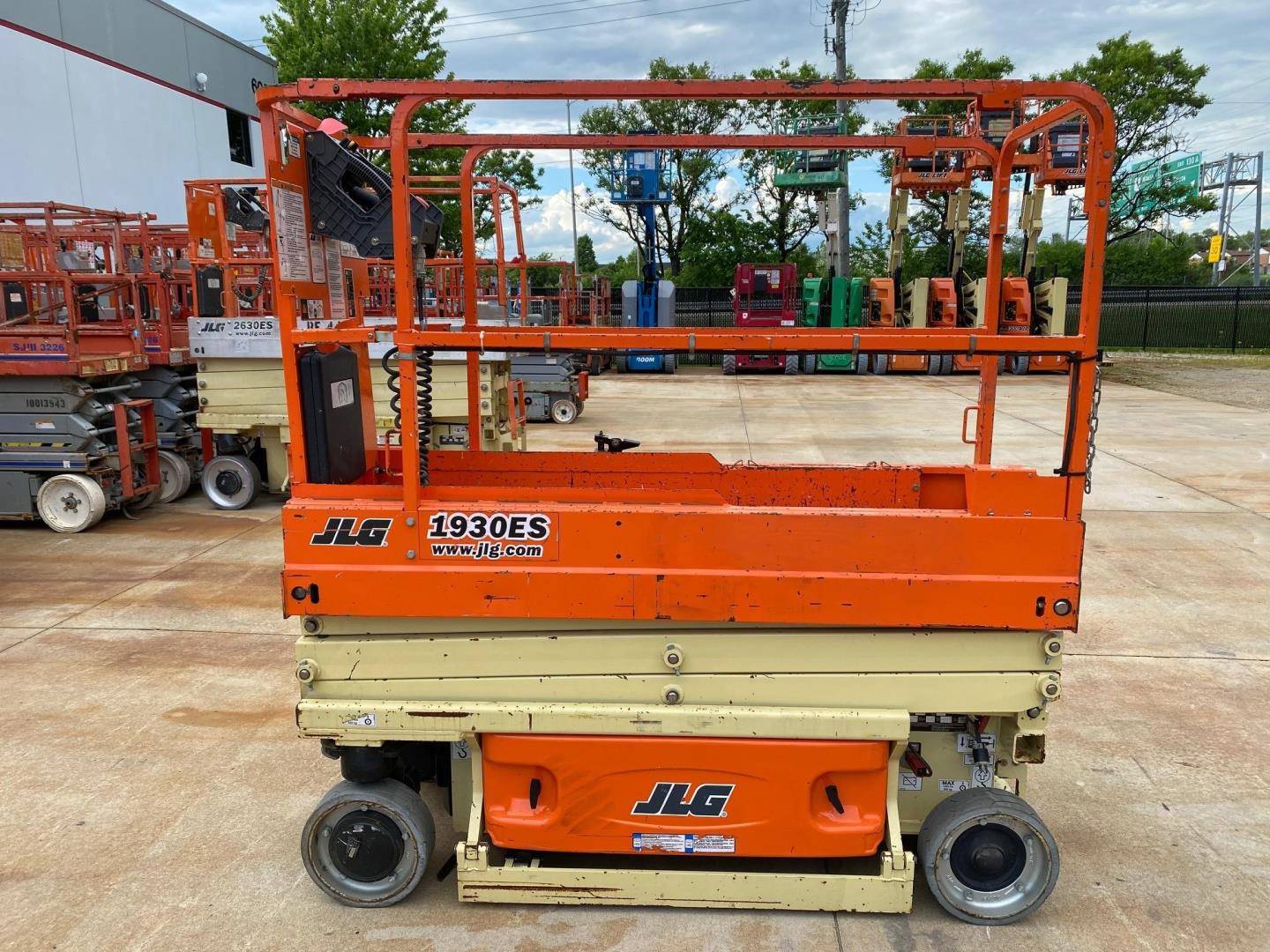2016 Electric JLG 1930ES Slab