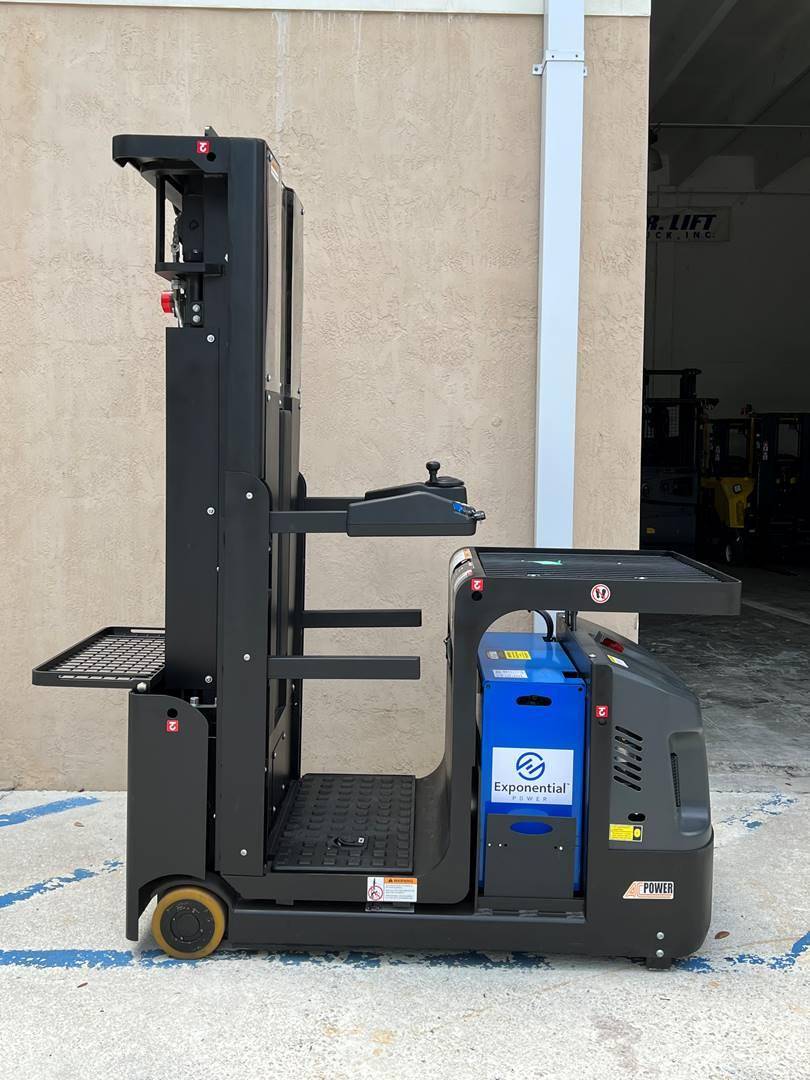 Ep Equipment Electric Order Pickers - 39 In Stock - Eliftruck