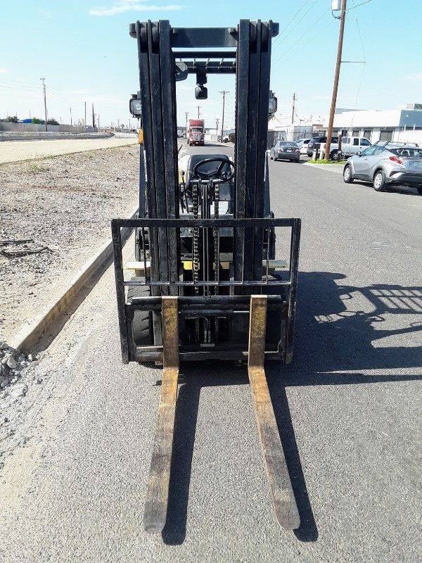 2015 LP Gas Yale UT25P-Utilev