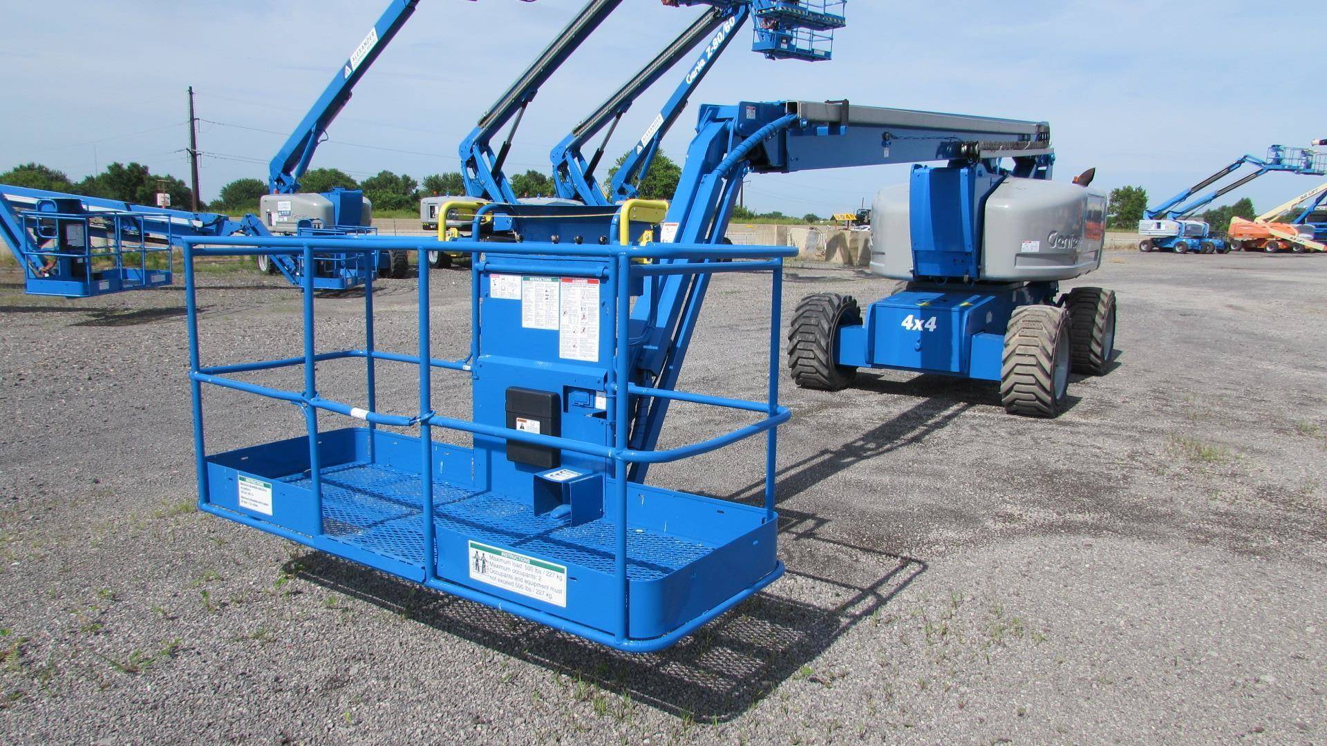 2010 Diesel Genie Z80/60 Articulated Boom