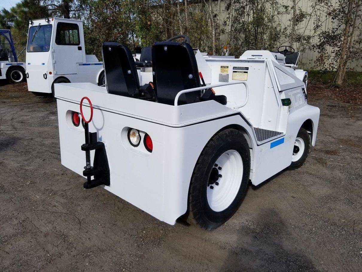 1997 Diesel Tug TUG M1A Tow Tractor