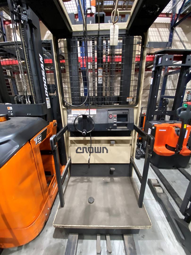 A wide selection of Crown Forklifts with 219 in stock and available for ...