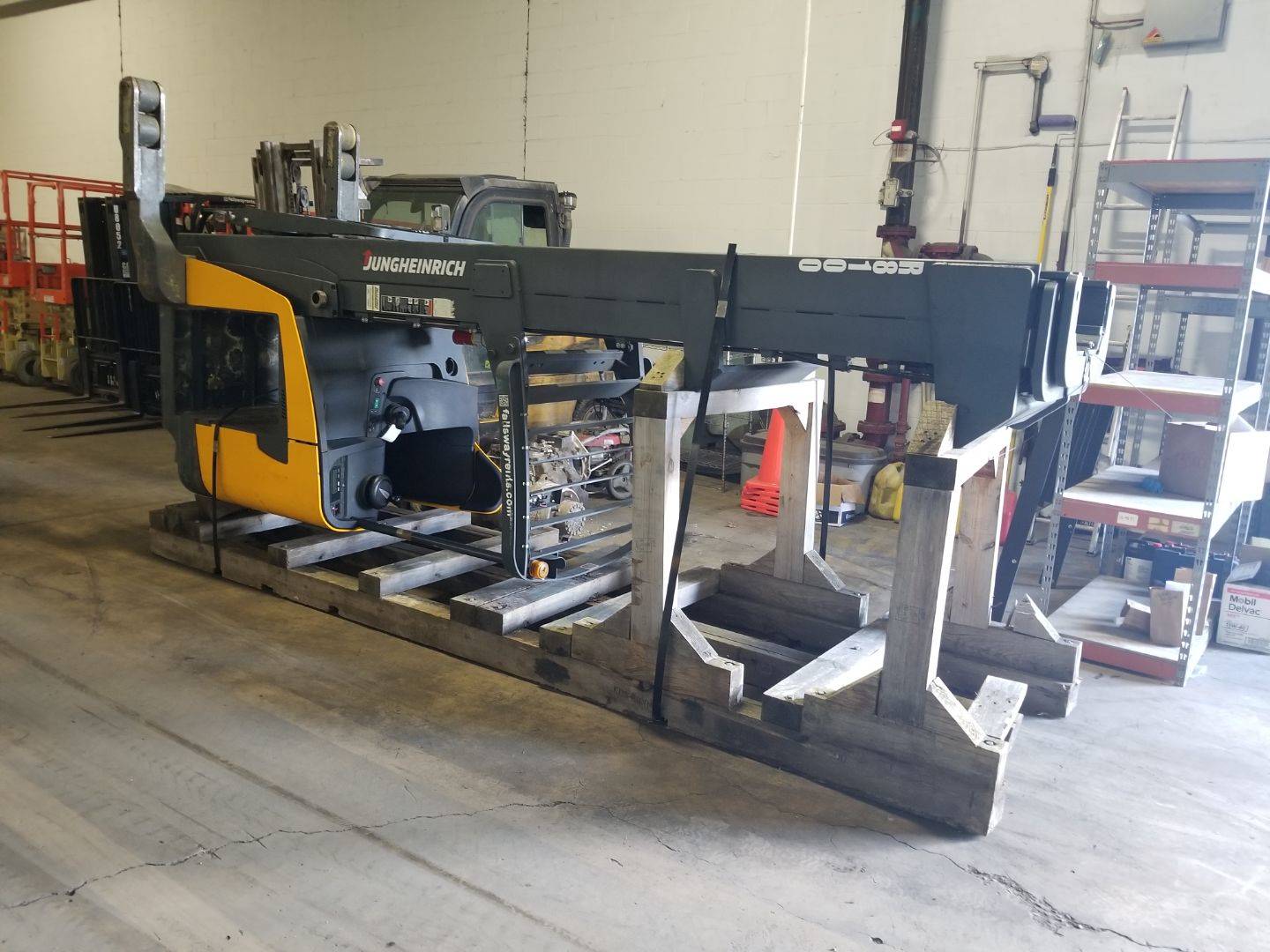 2015 Electric Jungheinrich ETR345 Electric Narrow Aisle Single Reach