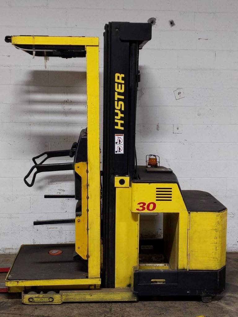 A wide selection of Hyster R30XMS2 Forklifts with 6 in stock and ...