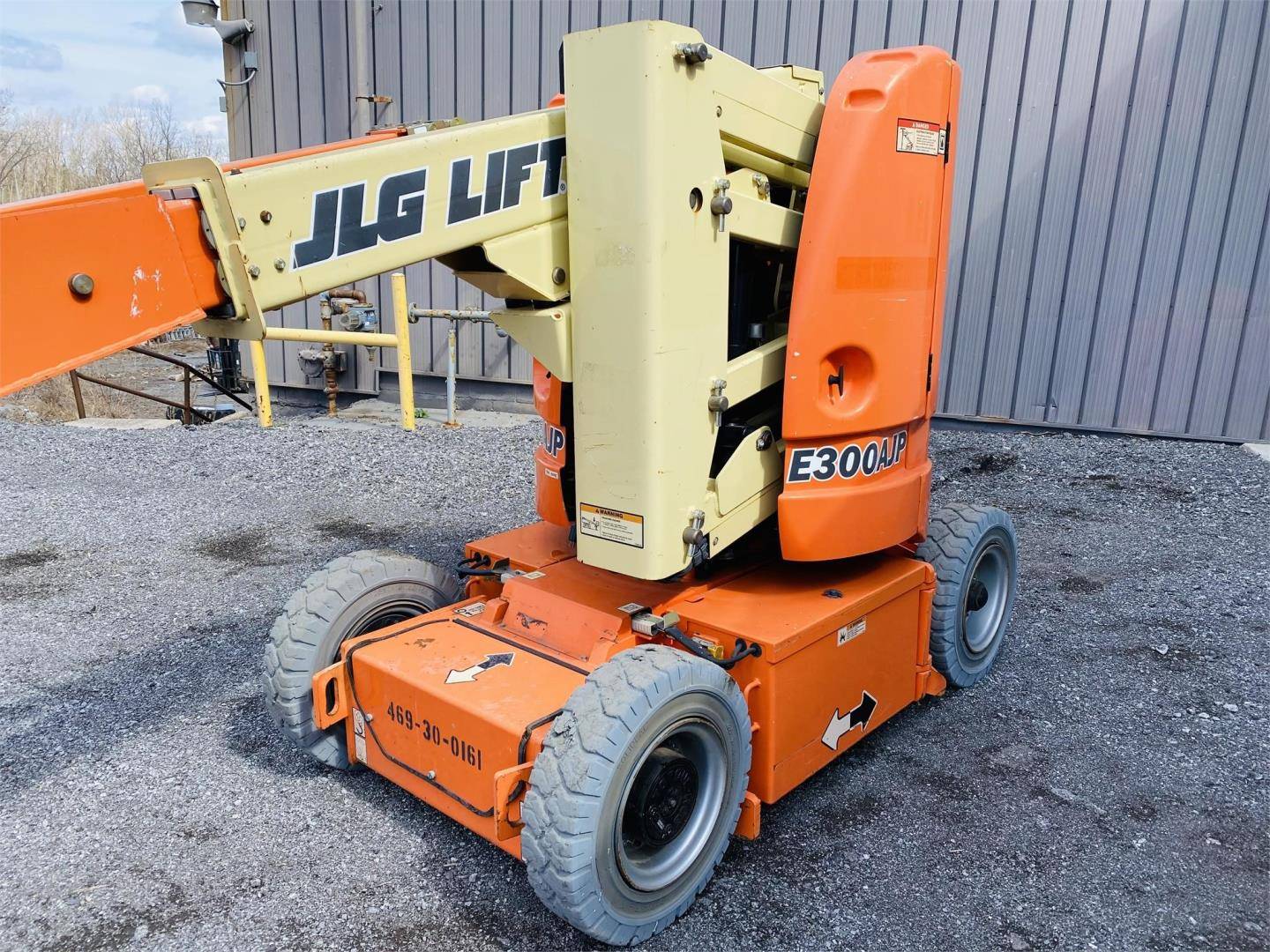 2012 Electric JLG E300AJP Articulated Boom