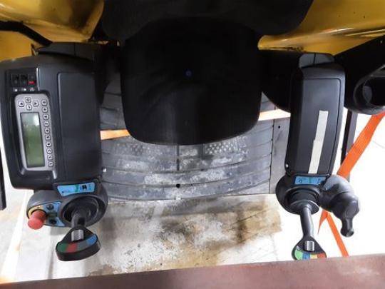 2015 Electric Hyster V30ZMU Electric Man Up Swing Reach Turret