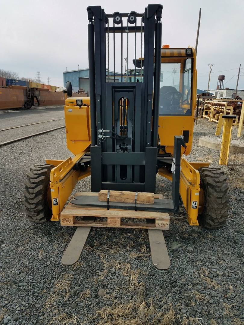 2019 Diesel Sellick STM-RJK4 Truck Mounted Forklift (Sod Loaders)