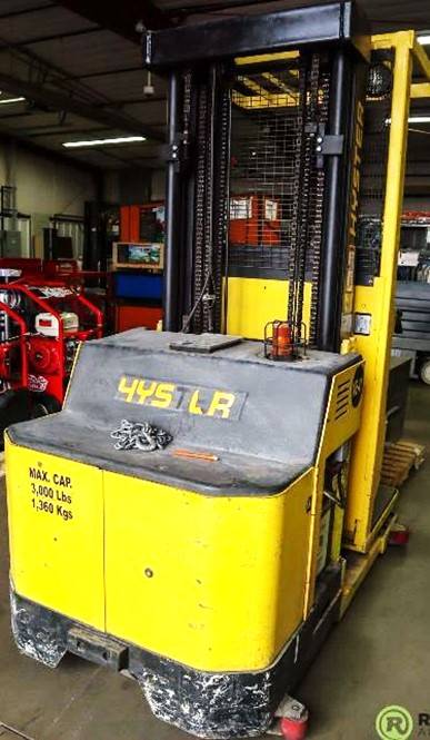 2003 Electric Hyster R30XMS2 Electric Order Picker