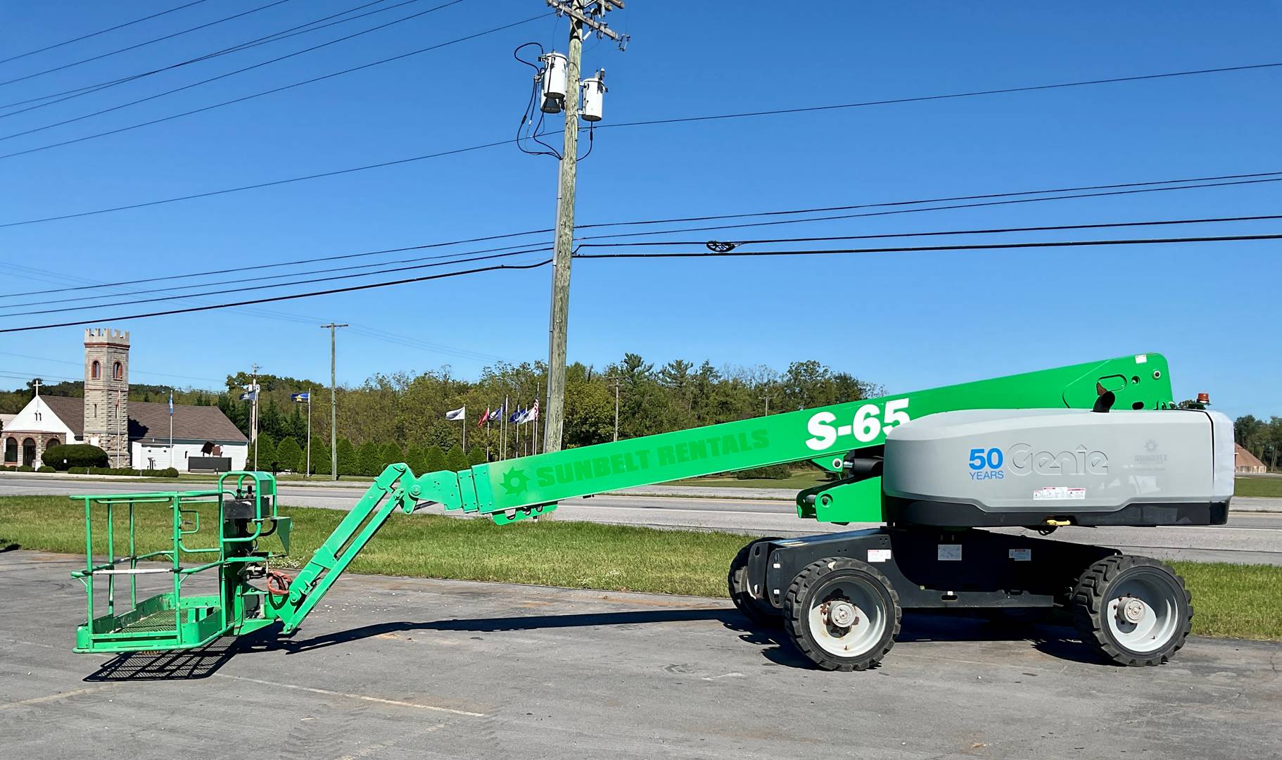 2016 Dual Fuel Genie Aerial Work Platform | Eliftruck