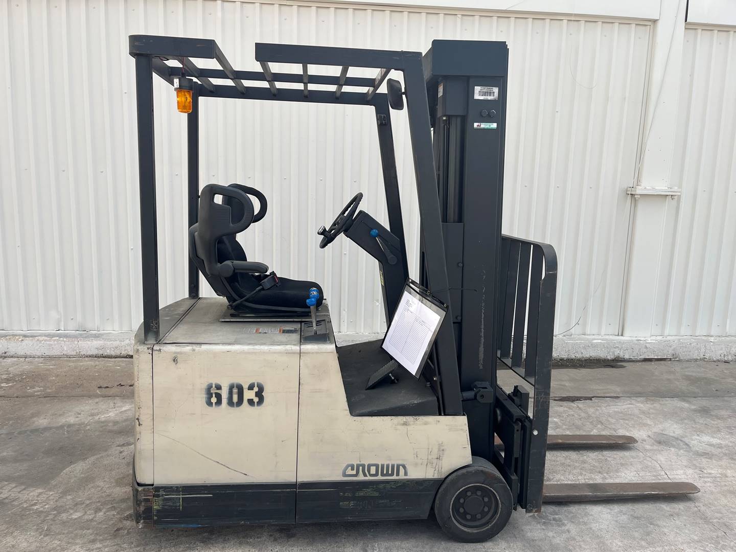4 Used Crown 30SCTT Equipment for Sale