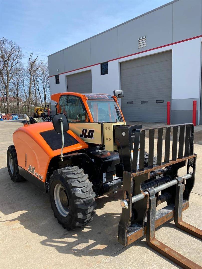 2019 Diesel JLG G5-18A