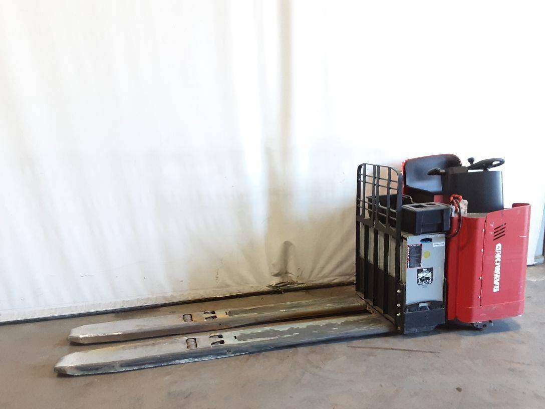 2019 Electric Raymond 8900 Electric Walkie Pallet Jack