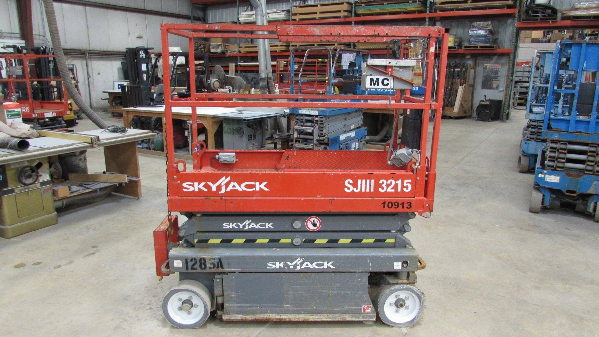 2015 Electric Skyjack SJIII3215 Slab