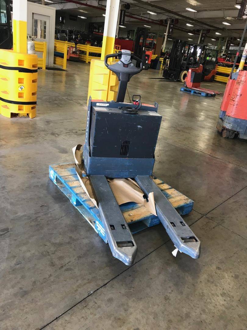 2016 Electric Toyota 8HBW23 Electric Walkie Pallet Jack