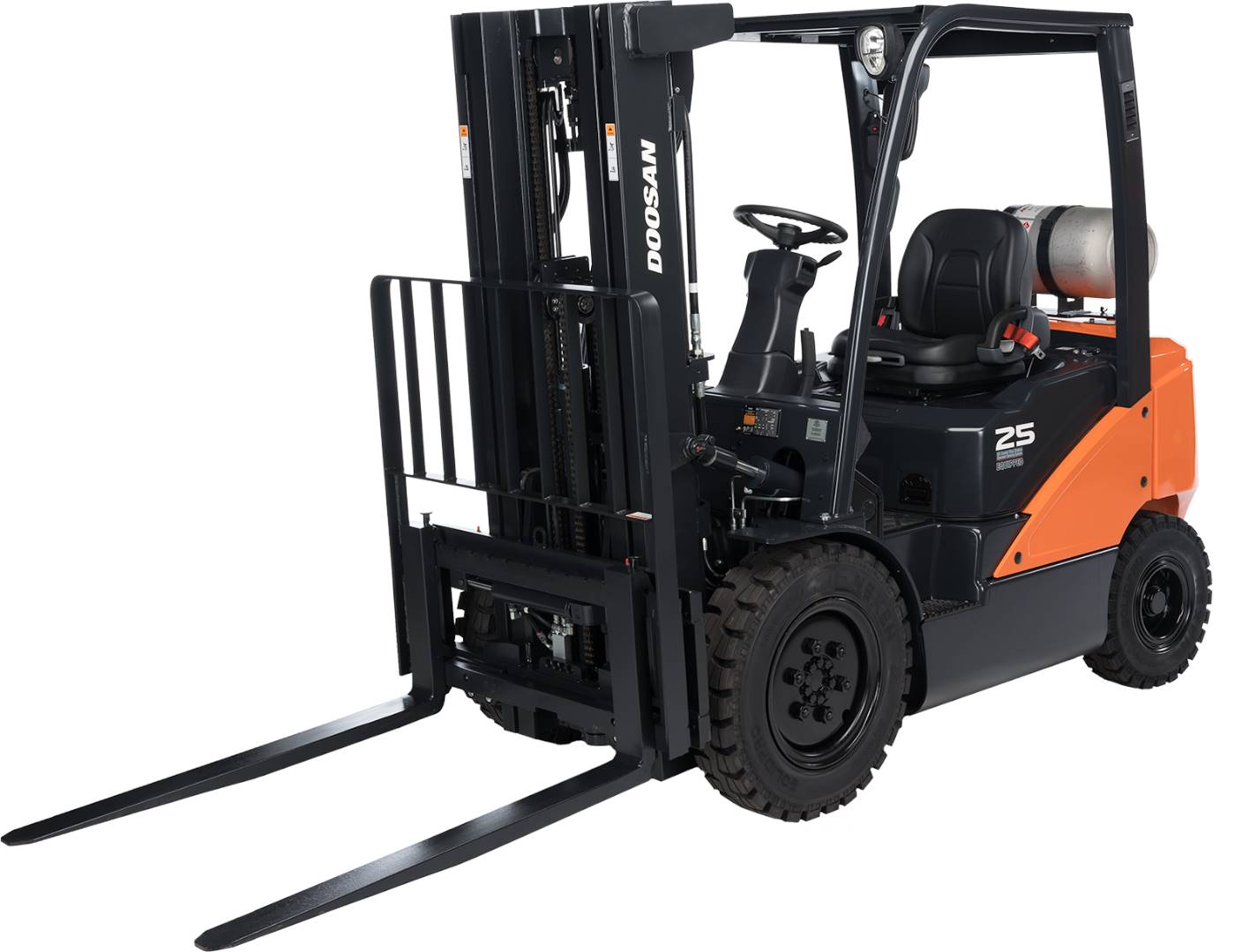 LP Gas Doosan G25N-7 Pneumatic Tire 4 Wheel Sit Down
