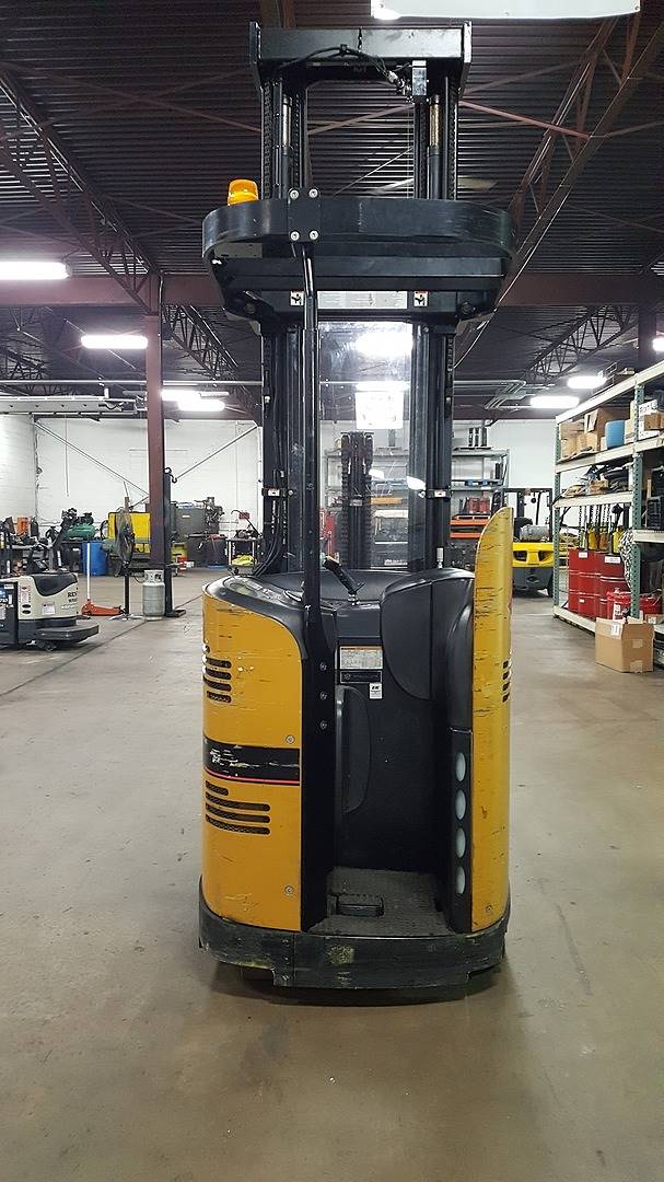 2005 Electric Cat NR4000 Electric Narrow Aisle Single Reach