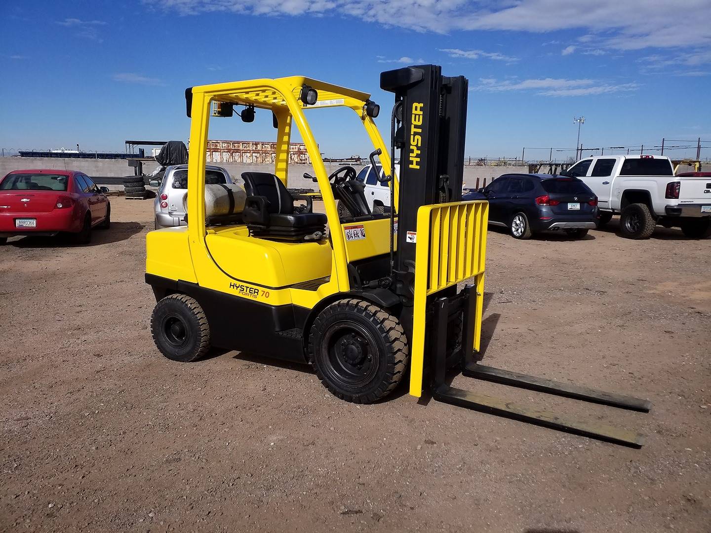 2014 LP Gas Hyster H70FT Pneumatic Tire 4 Wheel Sit Down