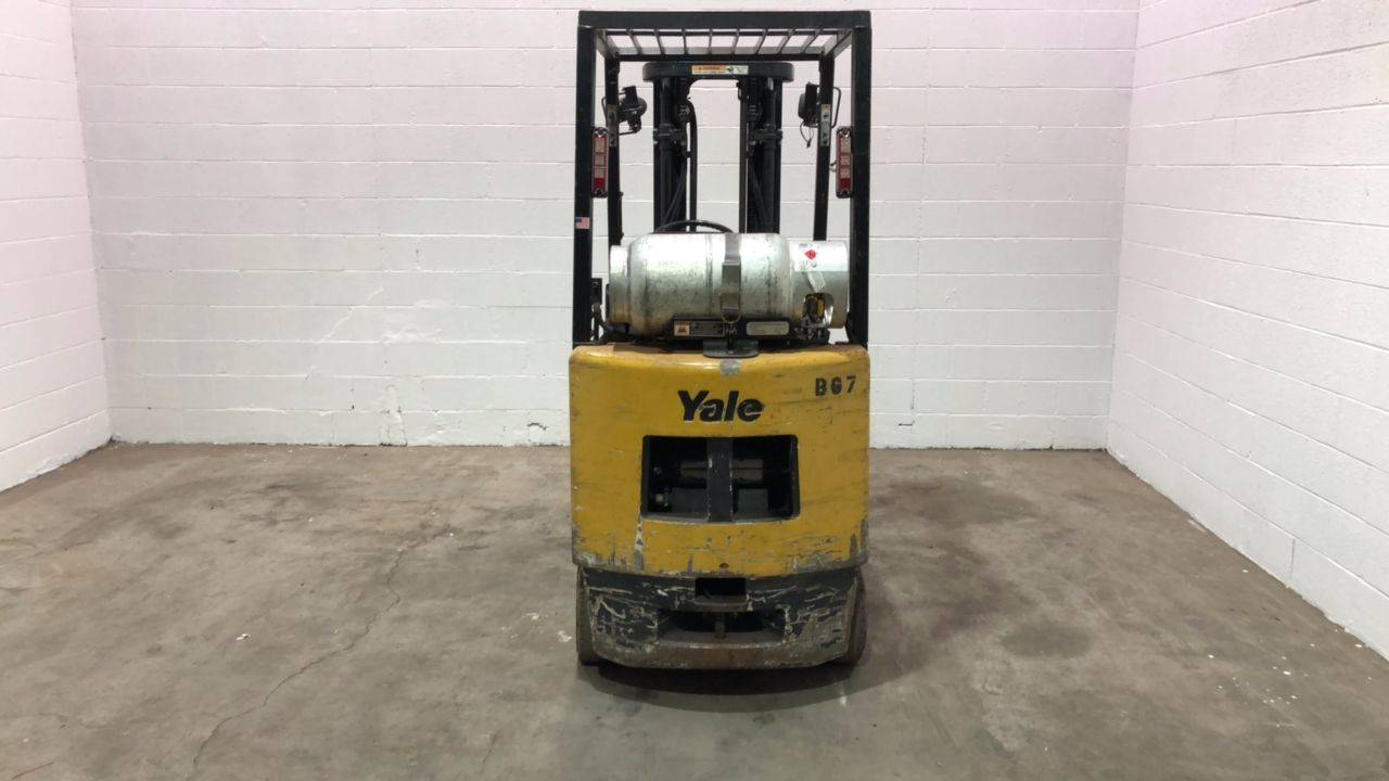 2004 LP Gas Yale GLC030 Cushion Tire 4 Wheel Sit Down (Indoor Warehouse)