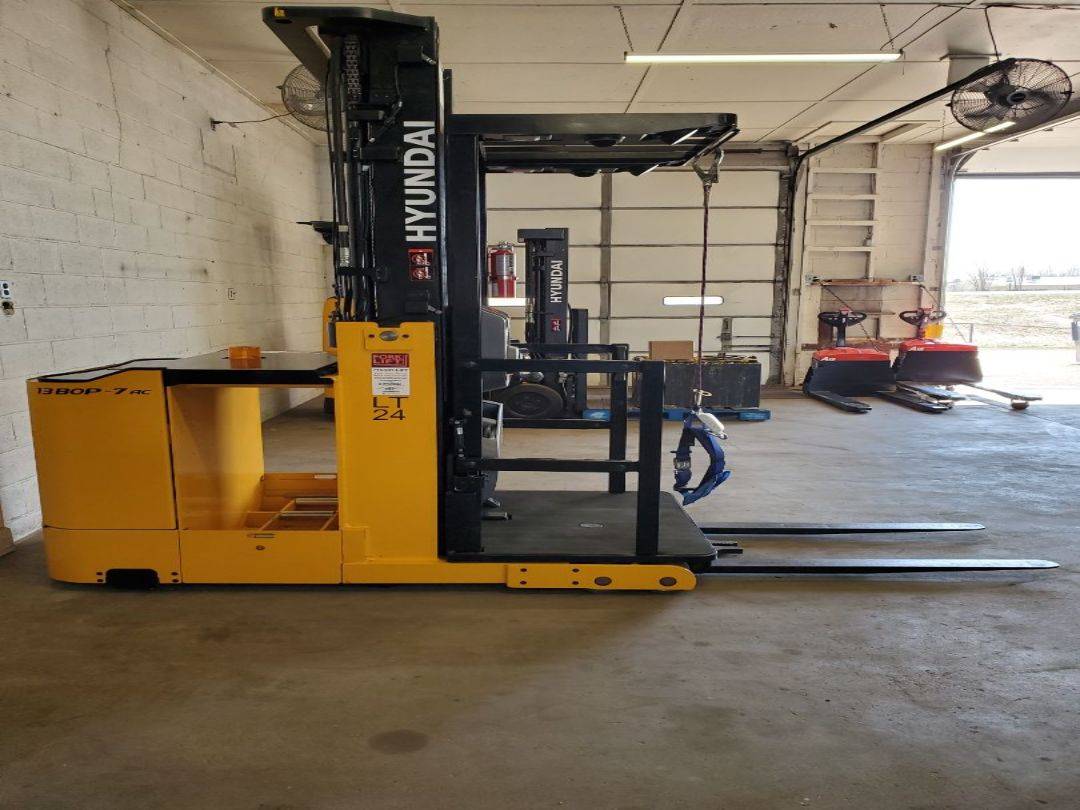 2020 Electric Hyundai 13BOP-7 AC Electric Order Picker