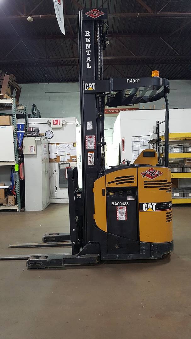 2005 Electric Cat NR4000 Electric Narrow Aisle Single Reach